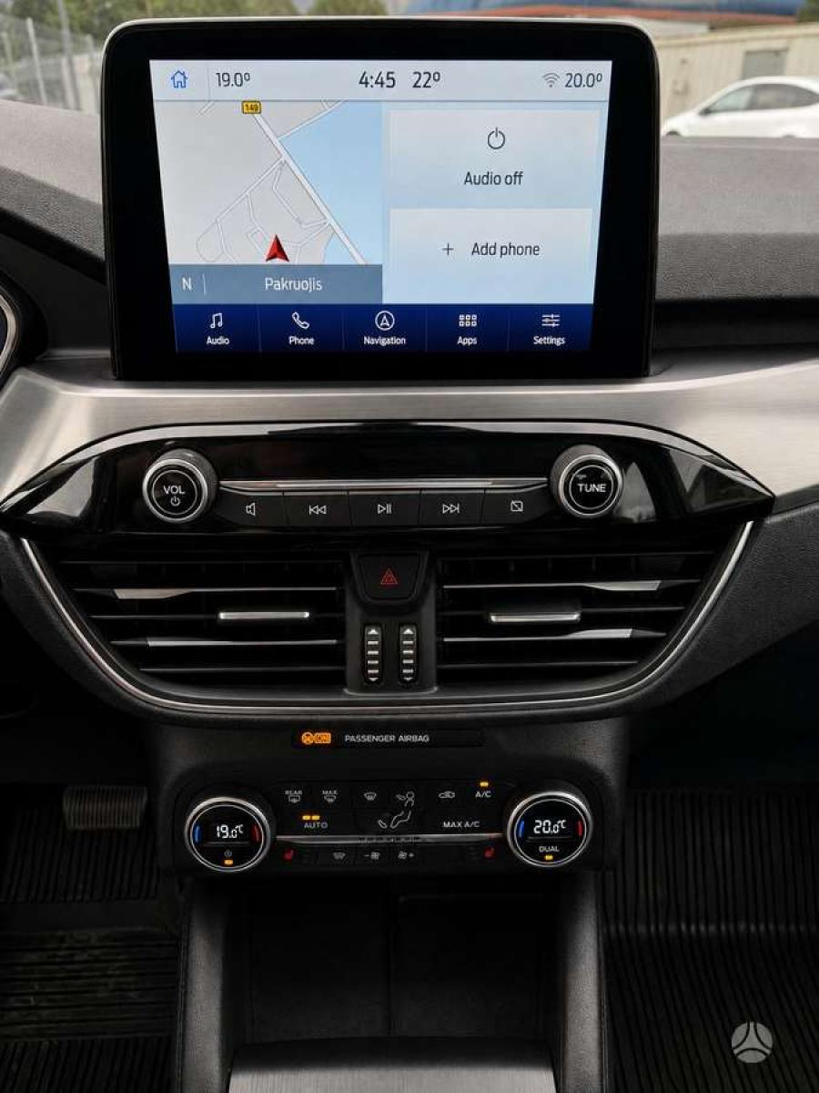 White Ford Kuga 2022 in Pakruojis, with an engine capacity of 2.00 L and mileage of 144 thousand km for 14900 €, photo 12 on AUTOMOTO.COM.LV