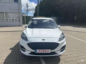Balts Ford Kuga 2022 Marijampole, ar dzinēja tilpumu 2.49 L un nobraukumu 190 tūkst. km par 17500 €, foto 7 vietnē AUTOMOTO.COM.LV