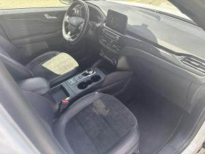Balts Ford Kuga 2022 Marijampole, ar dzinēja tilpumu 2.49 L un nobraukumu 190 tūkst. km par 17500 €, foto 19 vietnē AUTOMOTO.COM.LV