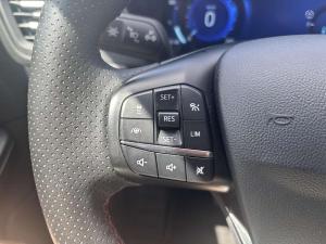Balts Ford Kuga 2022 Marijampole, ar dzinēja tilpumu 2.49 L un nobraukumu 190 tūkst. km par 17500 €, foto 20 vietnē AUTOMOTO.COM.LV
