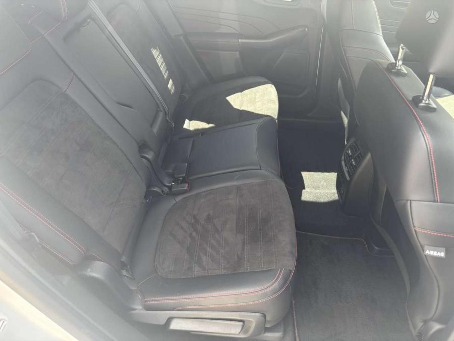 Balts Ford Kuga 2022 Marijampole, ar dzinēja tilpumu 2.49 L un nobraukumu 190 tūkst. km par 17500 €, foto 31 vietnē AUTOMOTO.COM.LV