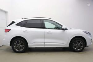 White Ford Kuga 2022 in Vilnius, with an engine capacity of 2.49 L and mileage of 46 thousand km for 22150 €, photo 5 on AUTOMOTO.COM.LV