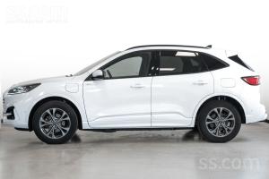 Balts Ford Kuga 2022 Rīga, ar dzinēja tilpumu 2.50 L un nobraukumu 59 tūkst. km par 22990 €, foto 6 vietnē AUTOMOTO.COM.LV