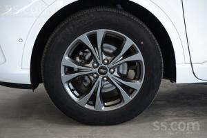 Balts Ford Kuga 2022 Rīga, ar dzinēja tilpumu 2.50 L un nobraukumu 59 tūkst. km par 22990 €, foto 29 vietnē AUTOMOTO.COM.LV
