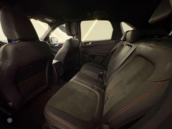White Ford Kuga 2022 in Marijampole, with an engine capacity of 2.00 L and mileage of 241 thousand km for 15860 €, photo 9 on AUTOMOTO.COM.LV