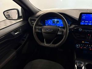 White Ford Kuga 2022 in Marijampole, with an engine capacity of 2.00 L and mileage of 241 thousand km for 15860 €, photo 21 on AUTOMOTO.COM.LV