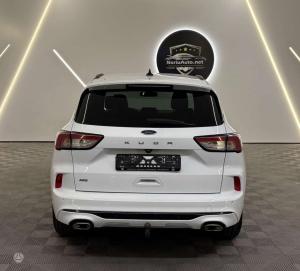 White Ford Kuga 2022 in Marijampole, with an engine capacity of 2.00 L and mileage of 241 thousand km for 15860 €, photo 33 on AUTOMOTO.COM.LV