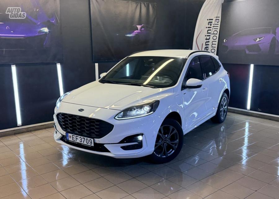 Белый Форд Куга 2022 в Авиженяй, объемом двигателя 2.50 л и пробегом 47 тыс. км за 20500 €, фото 1 на AUTOMOTO.COM.LV