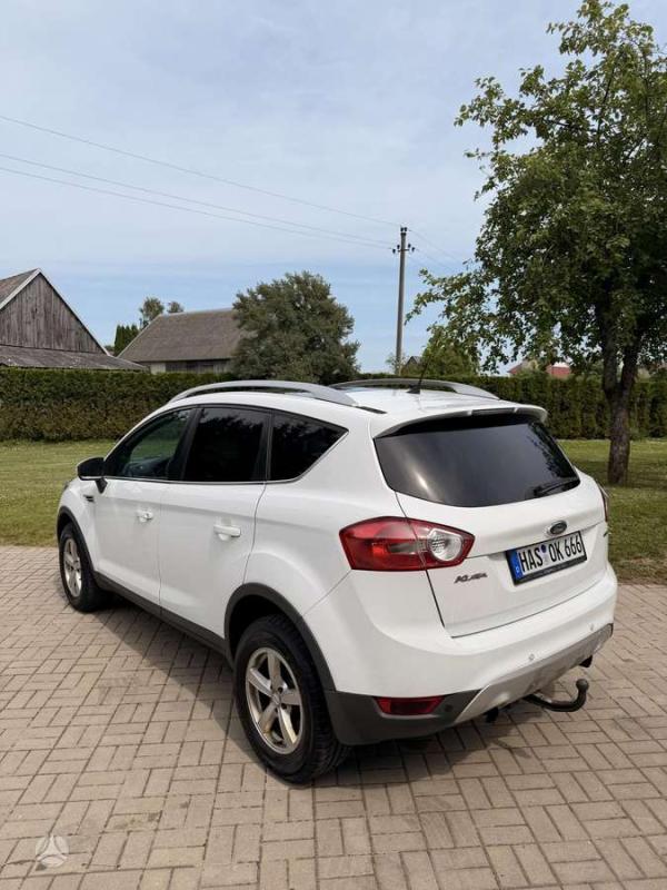 Balts Ford Kuga 2009 Rokiškis, ar dzinēja tilpumu 2.00 L un nobraukumu 311 tūkst. km par 4200 €, foto 3 vietnē AUTOMOTO.COM.LV