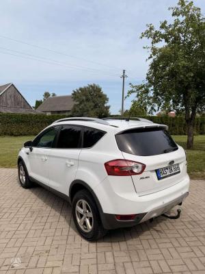 White Ford Kuga 2009 in Rokiskis, with an engine capacity of 2.00 L and mileage of 311 thousand km for 4200 €, photo 4 on AUTOMOTO.COM.LV