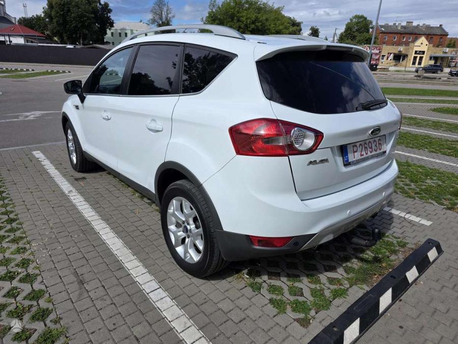 Balts Ford Kuga 2009 Vilkaviškis, ar dzinēja tilpumu 2.00 L un nobraukumu 284 tūkst. km par 5100 €, foto 6 vietnē AUTOMOTO.COM.LV