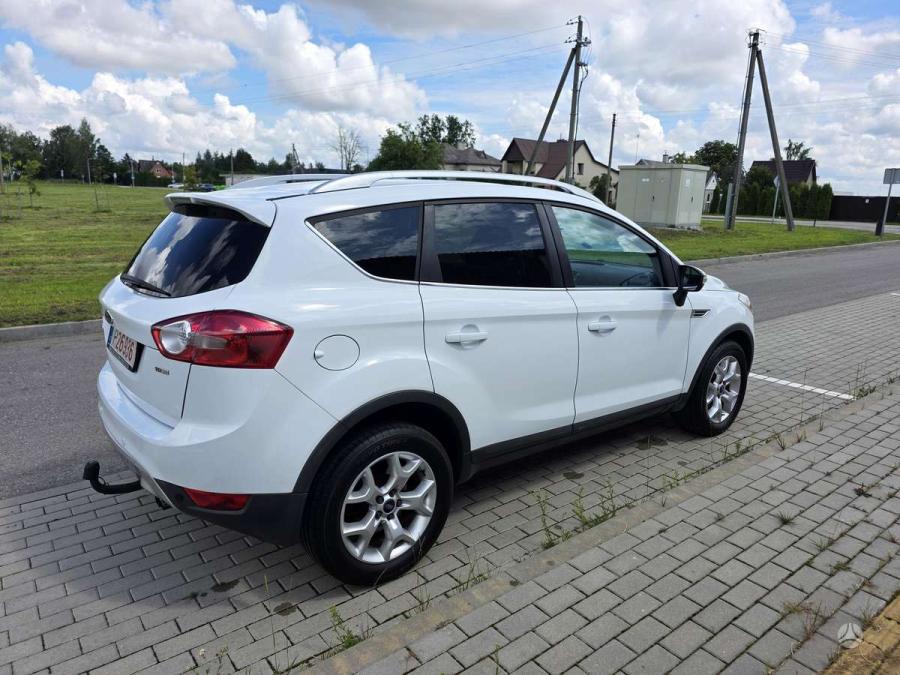 White Ford Kuga 2009 in Vilkaviskis, with an engine capacity of 2.00 L and mileage of 284 thousand km for 4950 €, photo 7 on AUTOMOTO.COM.LV