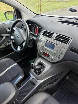 White Ford Kuga 2009 in Vilkaviskis, with an engine capacity of 2.00 L and mileage of 284 thousand km for 4950 €, photo 15 on AUTOMOTO.COM.LV