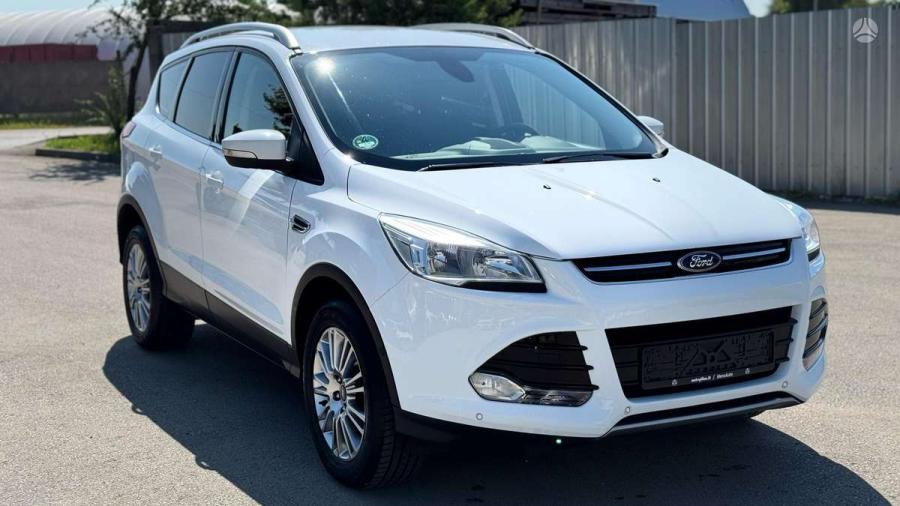 White Ford Kuga 2014 in Telschi, with an engine capacity of 1.60 L and mileage of 179 thousand km for 7800 €, photo 1 on AUTOMOTO.COM.LV