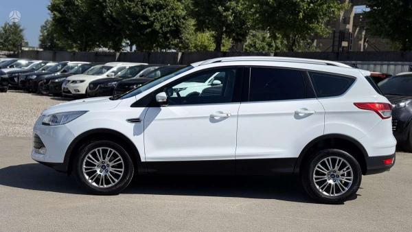 White Ford Kuga 2014 in Telschi, with an engine capacity of 1.60 L and mileage of 179 thousand km for 7800 €, photo 4 on AUTOMOTO.COM.LV