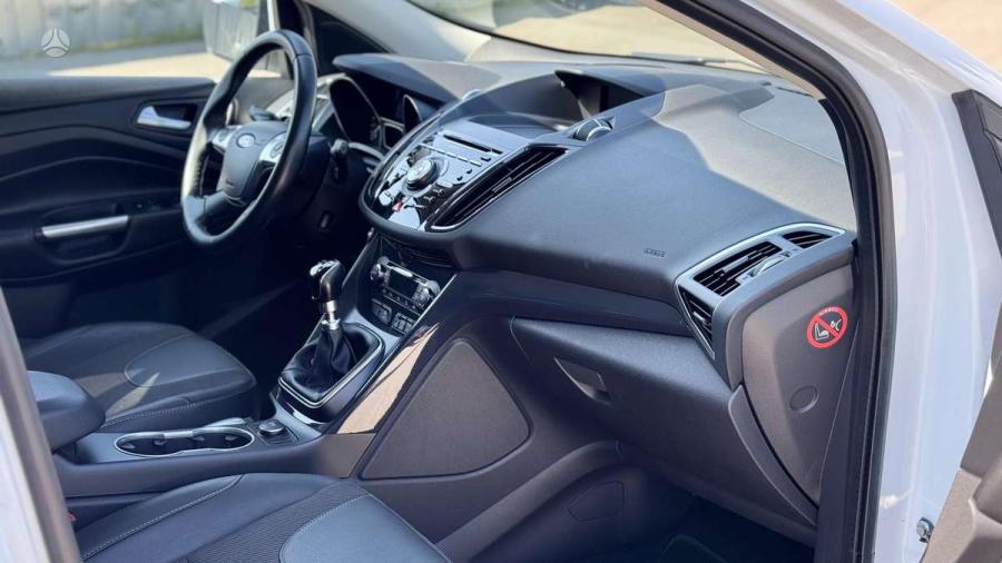 White Ford Kuga 2014 in Telschi, with an engine capacity of 1.60 L and mileage of 179 thousand km for 7800 €, photo 14 on AUTOMOTO.COM.LV