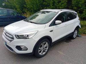 Balts Ford Kuga 2018 Panevēža, ar dzinēja tilpumu 1.50 L un nobraukumu 95 tūkst. km par 4500 €, foto 14 vietnē AUTOMOTO.COM.LV