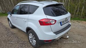 Balts Ford Kuga 2010 Tallina, ar dzinēja tilpumu 2.00 L un nobraukumu 251 tūkst. km par 6599 €, foto 3 vietnē AUTOMOTO.COM.LV