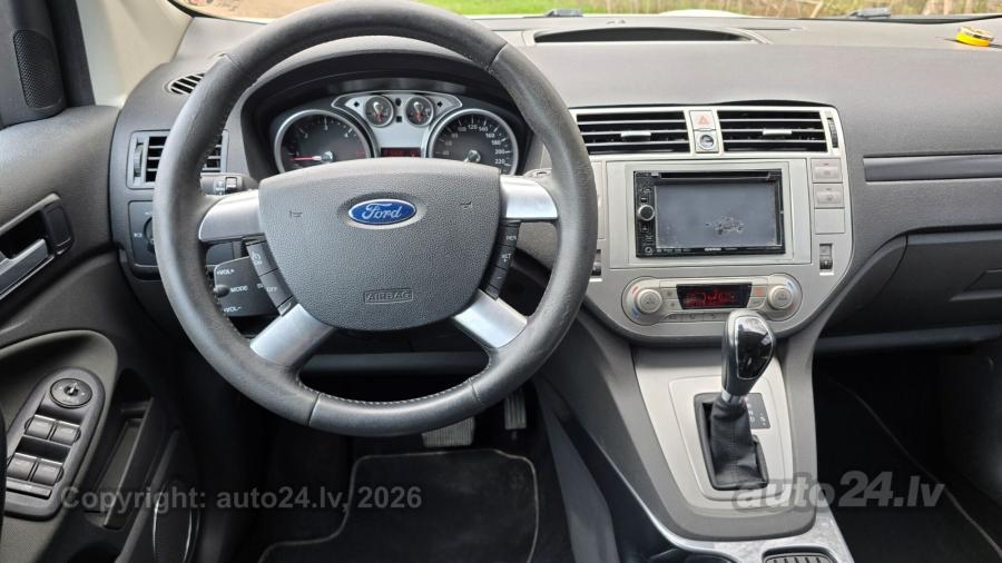 Balts Ford Kuga 2010 Tallina, ar dzinēja tilpumu 2.00 L un nobraukumu 251 tūkst. km par 6599 €, foto 12 vietnē AUTOMOTO.COM.LV