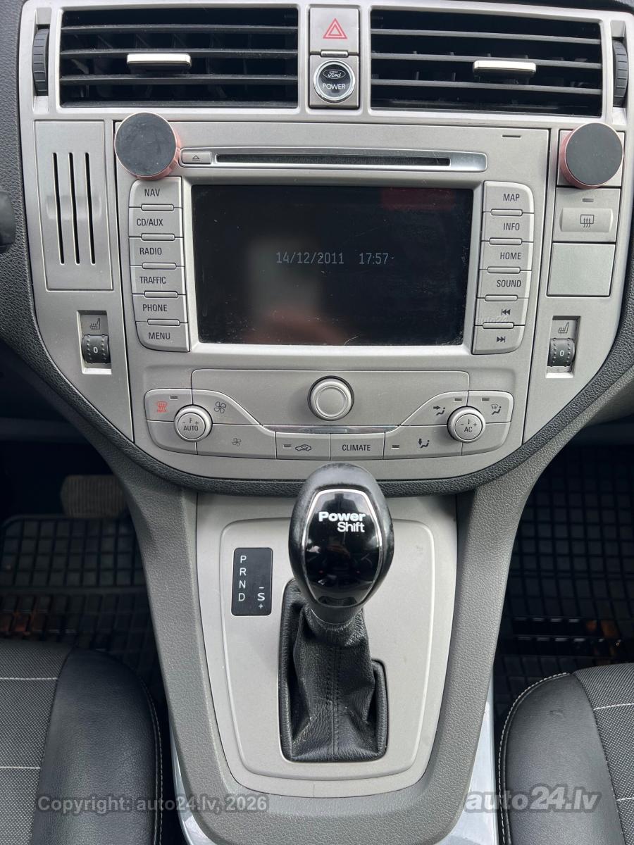 White Ford Kuga 2012 in Narva, with an engine capacity of 2.00 L and mileage of 216 thousand km for 3999 €, photo 13 on AUTOMOTO.COM.LV