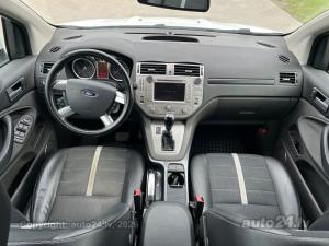 White Ford Kuga 2012 in Narva, with an engine capacity of 2.00 L and mileage of 216 thousand km for 3999 €, photo 15 on AUTOMOTO.COM.LV