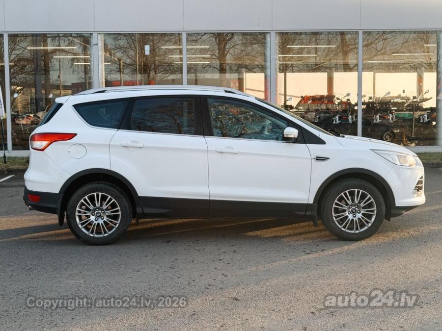 Balts Ford Kuga 2013 Tallina, ar dzinēja tilpumu 1.60 L un nobraukumu 141 tūkst. km par 6700 €, foto 8 vietnē AUTOMOTO.COM.LV