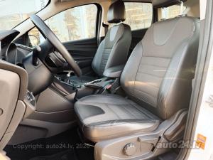 Balts Ford Kuga 2013 Tallina, ar dzinēja tilpumu 1.60 L un nobraukumu 141 tūkst. km par 6700 €, foto 12 vietnē AUTOMOTO.COM.LV
