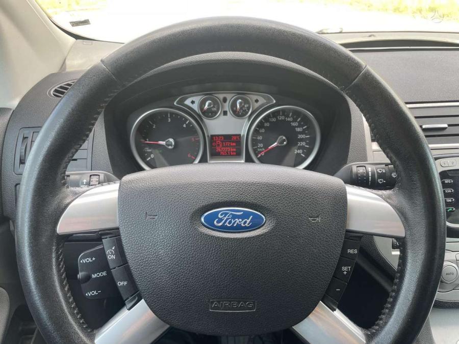 Dzeltens Ford Kuga 2009 Ukmergė, ar dzinēja tilpumu 2.00 L un nobraukumu 255 tūkst. km par 3100 €, foto 13 vietnē AUTOMOTO.COM.LV