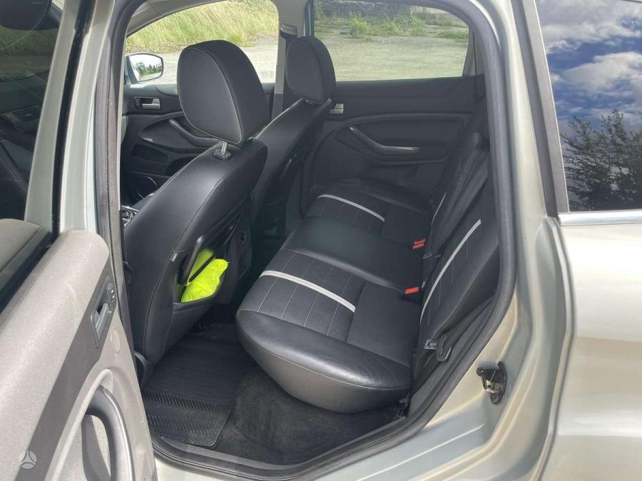 Dzeltens Ford Kuga 2009 Ukmergė, ar dzinēja tilpumu 2.00 L un nobraukumu 255 tūkst. km par 3100 €, foto 15 vietnē AUTOMOTO.COM.LV