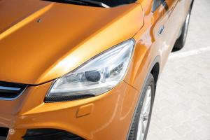 Yellow Ford Kuga 2015 in Vilnius, with an engine capacity of 2.00 L and mileage of 200 thousand km for 6890 €, photo 11 on AUTOMOTO.COM.LV