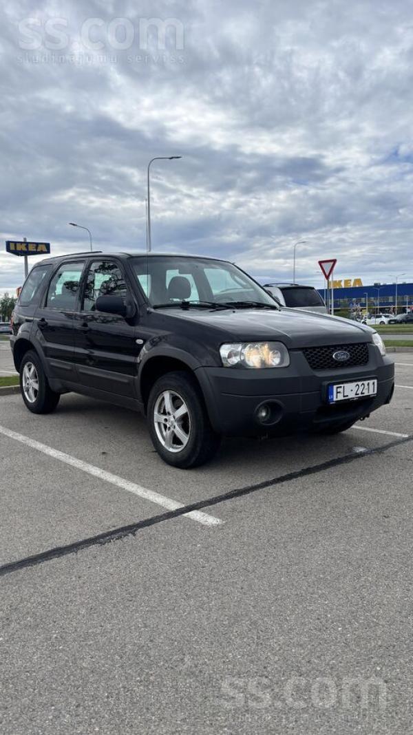 Melns Ford Maverick 2005 Rīga, ar dzinēja tilpumu 2.30 L un nobraukumu 287 tūkst. km par 2850 €, foto 3 vietnē AUTOMOTO.COM.LV