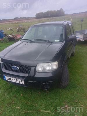 Black Ford Maverick 2007 in Daugavpils, with an engine capacity of 2.30 L and mileage of 282 thousand km for 1000 €, photo  on AUTOMOTO.COM.LV