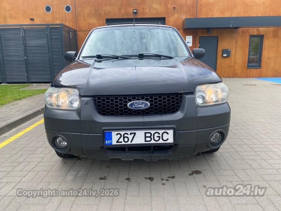 Black Ford Maverick 2004 in Tallinn, with an engine capacity of 3.00 L and mileage of 328 thousand km for 990 €, photo 3 on AUTOMOTO.COM.LV