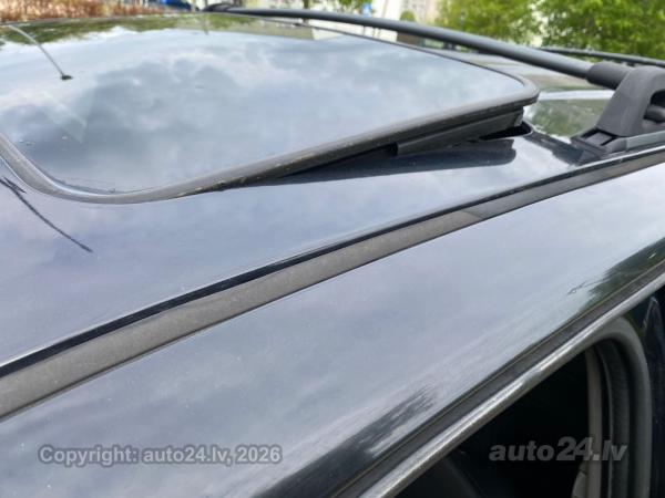 Melns Ford Maverick 2004 Tallina, ar dzinēja tilpumu 3.00 L un nobraukumu 328 tūkst. km par 990 €, foto 9 vietnē AUTOMOTO.COM.LV