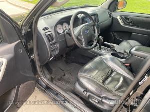 Black Ford Maverick 2004 in Tallinn, with an engine capacity of 3.00 L and mileage of 328 thousand km for 990 €, photo 13 on AUTOMOTO.COM.LV