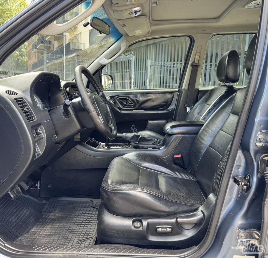 Zils Ford Maverick 2006 Viļņa, ar dzinēja tilpumu 3.00 L un nobraukumu 313 tūkst. km par 1650 €, foto 18 vietnē AUTOMOTO.COM.LV
