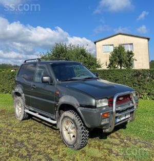 Green Ford Maverick 1994 in Talsi, with an engine capacity of 2.70 L and mileage of 376 thousand km for 1700 €, photo  on AUTOMOTO.COM.LV