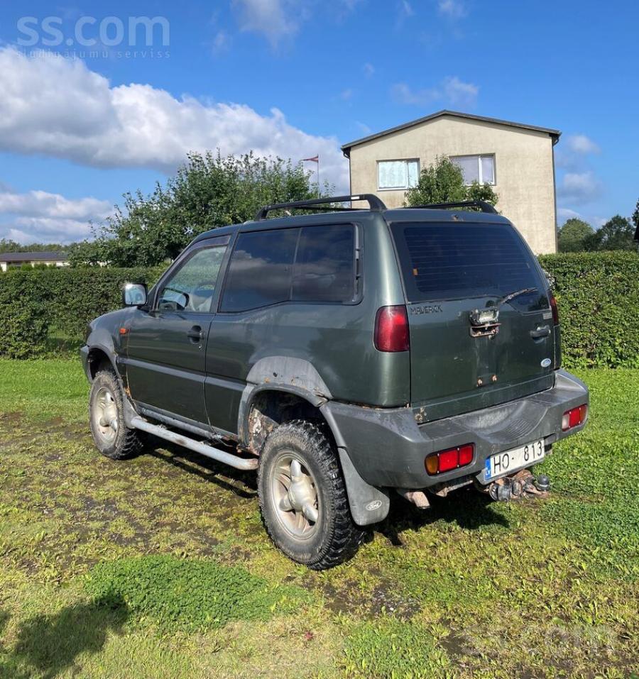 Green Ford Maverick 1994 in Talsi, with an engine capacity of 2.70 L and mileage of 376 thousand km for 1700 €, photo 4 on AUTOMOTO.COM.LV