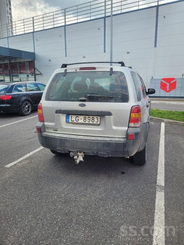 Pelēks Ford Maverick 2005 Rīga, ar dzinēja tilpumu 2.30 L un nobraukumu 359 tūkst. km par 1075 €, foto 1 vietnē AUTOMOTO.COM.LV