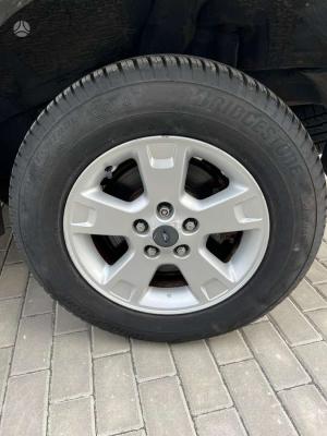 Grey Ford Maverick 2006 in Marijampole, with an engine capacity of 2.26 L and mileage of 126 thousand km for 2850 €, photo 10 on AUTOMOTO.COM.LV