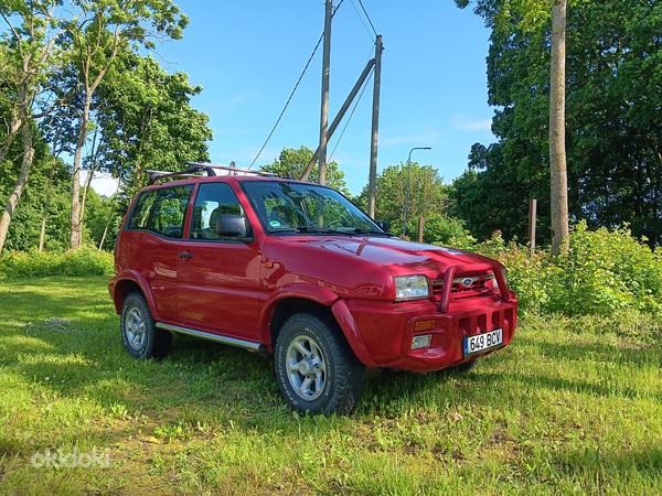 Sarkans Ford Maverick 1995 Tallina, ar dzinēja tilpumu 2.40 L un nobraukumu 231 tūkst. km par 3300 €, foto 1 vietnē AUTOMOTO.COM.LV