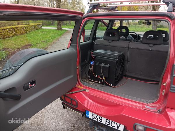 Sarkans Ford Maverick 1995 Tallina, ar dzinēja tilpumu 2.40 L un nobraukumu 231 tūkst. km par 3300 €, foto 5 vietnē AUTOMOTO.COM.LV