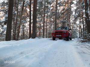 Sarkans Ford Maverick 1995 Tallina, ar dzinēja tilpumu 2.40 L un nobraukumu 231 tūkst. km par 3300 €, foto 16 vietnē AUTOMOTO.COM.LV