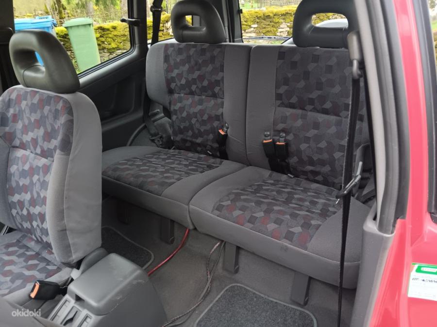 Sarkans Ford Maverick 1995 Tallina, ar dzinēja tilpumu 2.40 L un nobraukumu 231 tūkst. km par 3300 €, foto 20 vietnē AUTOMOTO.COM.LV
