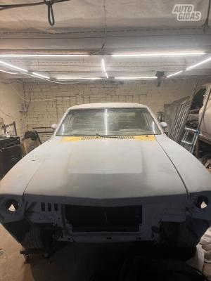 Dzeltens Ford Maverick 1974 Akmenė, ar dzinēja tilpumu 49.00 L un nobraukumu 54 tūkst. km par 5000 €, foto  vietnē AUTOMOTO.COM.LV