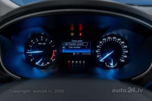 Smilšu krāsa Ford Mondeo 2020 Tallina, ar dzinēja tilpumu 2.00 L un nobraukumu 64 tūkst. km par 17790 €, foto 10 vietnē AUTOMOTO.COM.LV