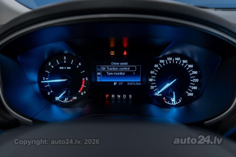 Smilšu krāsa Ford Mondeo 2020 Tallina, ar dzinēja tilpumu 2.00 L un nobraukumu 64 tūkst. km par 17790 €, foto 10 vietnē AUTOMOTO.COM.LV