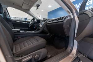 Smilšu krāsa Ford Mondeo 2020 Tallina, ar dzinēja tilpumu 2.00 L un nobraukumu 64 tūkst. km par 17790 €, foto 14 vietnē AUTOMOTO.COM.LV
