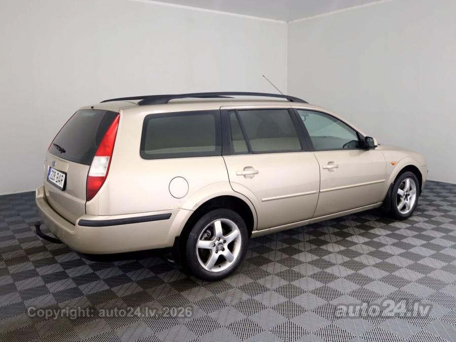 Smilšu krāsa Ford Mondeo 2002 Tallina, ar dzinēja tilpumu 1.80 L un nobraukumu 256 tūkst. km par 599 €, foto 3 vietnē AUTOMOTO.COM.LV