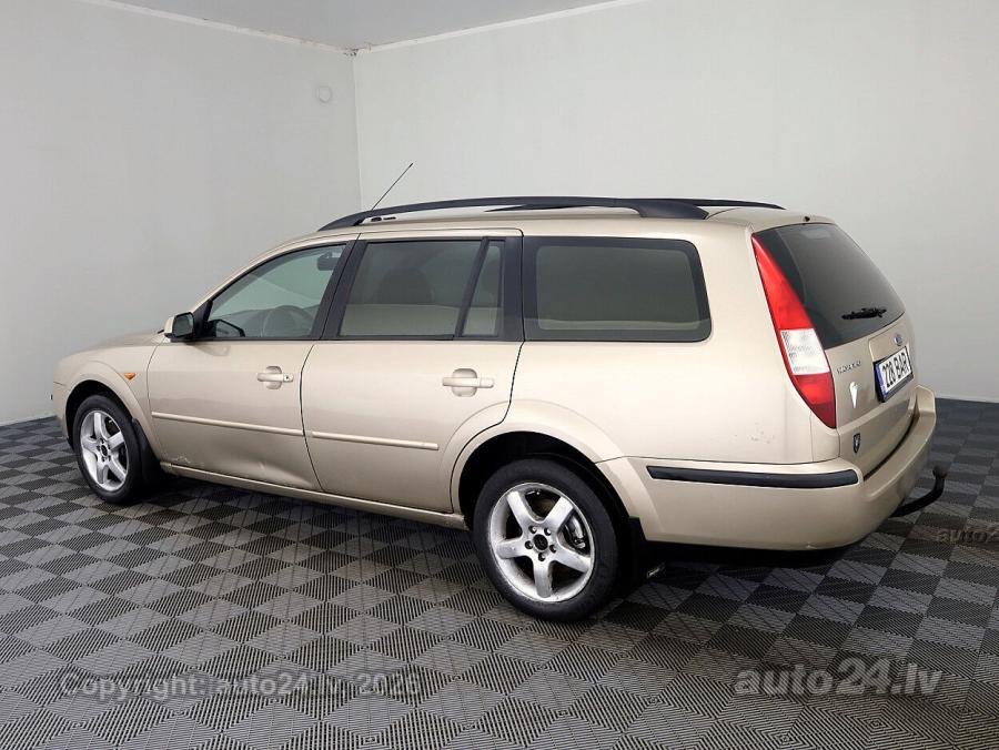 Smilšu krāsa Ford Mondeo 2002 Tallina, ar dzinēja tilpumu 1.80 L un nobraukumu 256 tūkst. km par 599 €, foto 4 vietnē AUTOMOTO.COM.LV